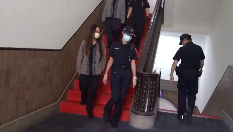 陳怡君可回家了！認罪收賄、詐助理費 高院罕見提訊100萬交保｜壹蘋新聞網